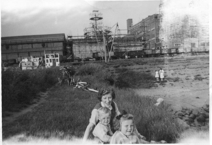 HISTORY AND MEMORIES OF WESTON POINT, RUNCORN